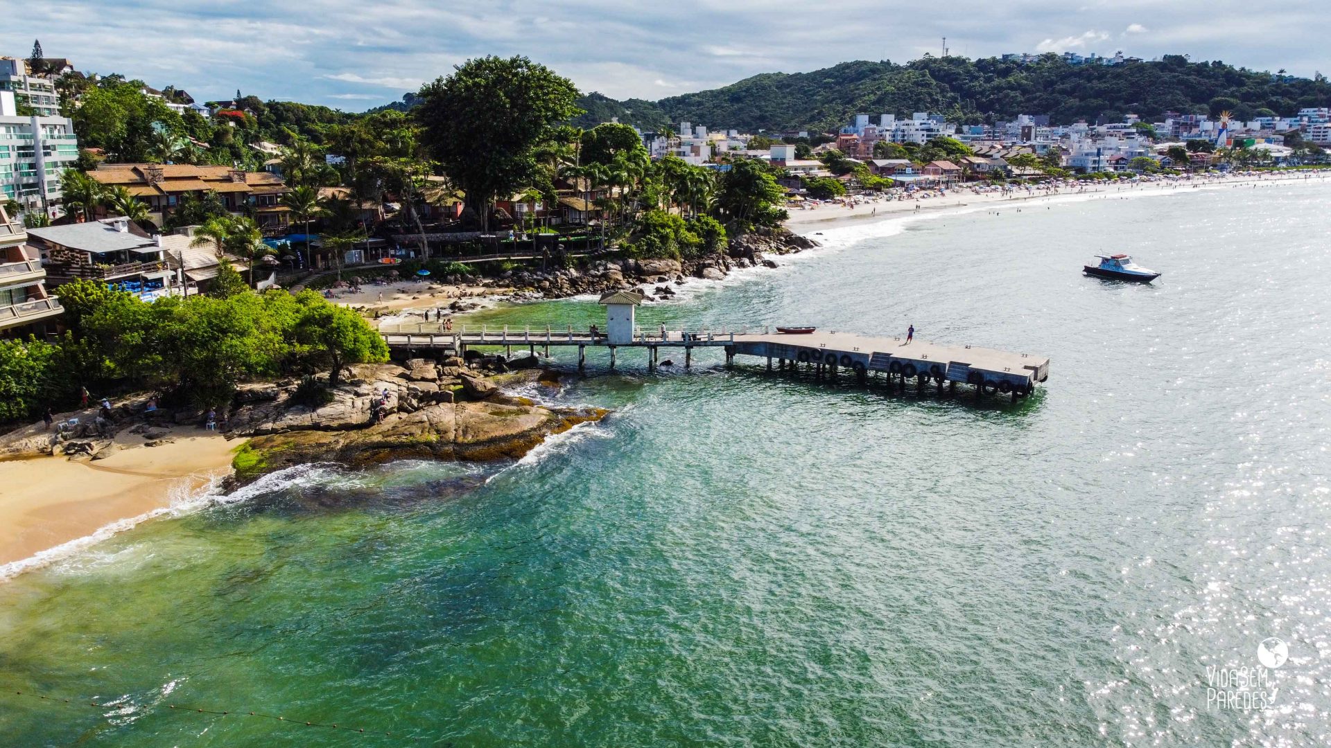 Bombinhas, SC: como chegar e melhores praias para visitar